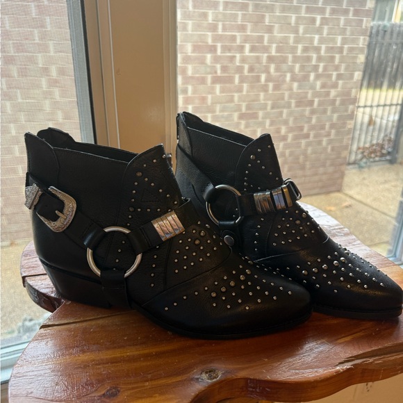 naughty monkey | Shoes | Naughty Monkey Studded Black Ankle Boots ...